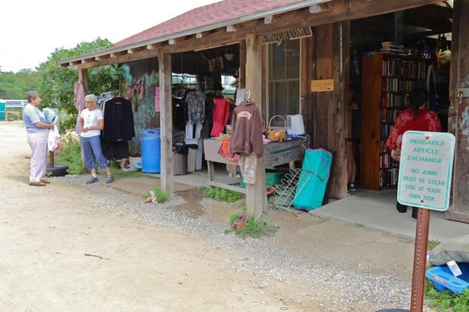 Vineyard Gazette | West Tisbury select board | Dumptique Question Goes ...